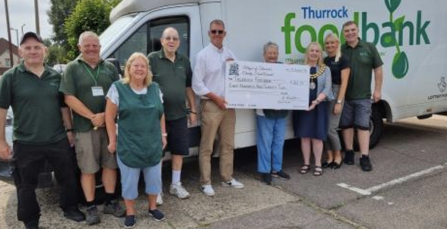 Thurrock Mayor's raises hundreds for local Foodbank - Your Thurrock