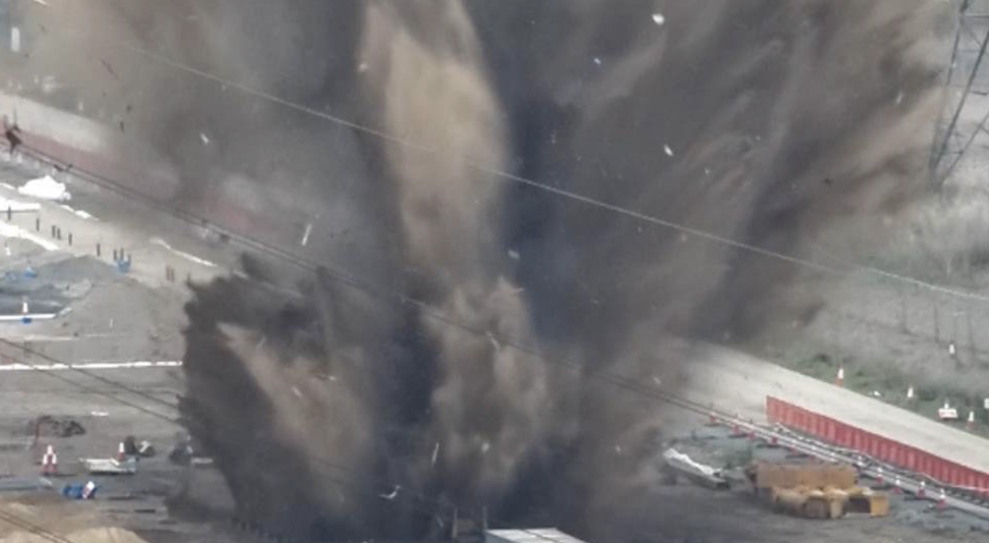 Experts detonate bomb dropped by Luftwaffe in East Tilbury - Your Thurrock